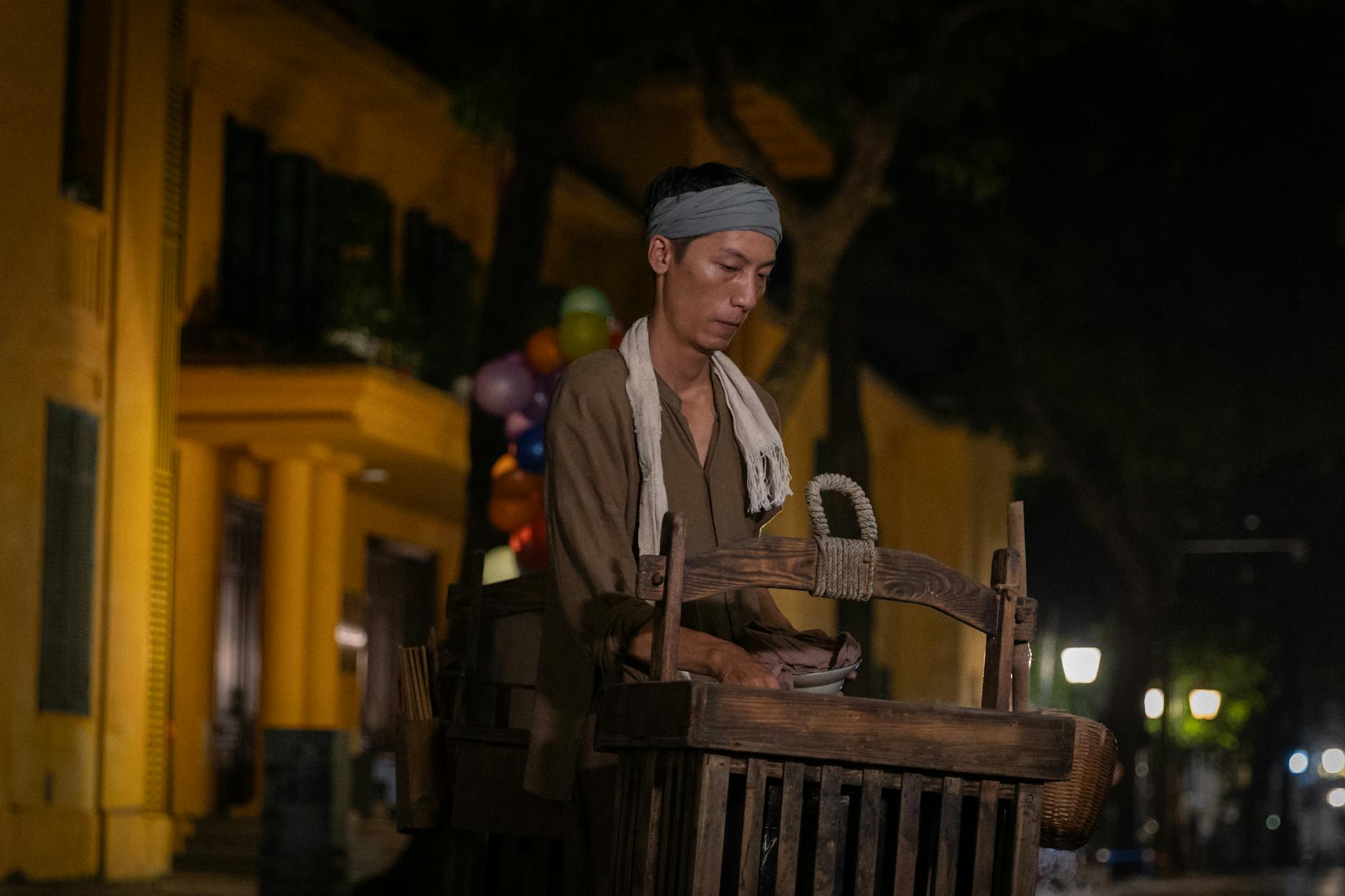 Hanoi Night Food Markets: 6 Best Late-Eat Spots (2026)